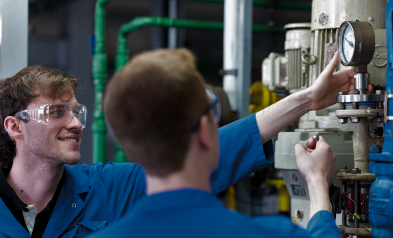 Our commitment to the young people - apprentices and interns - SEQENS